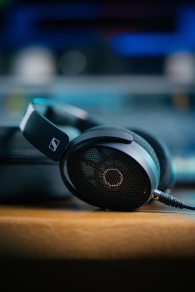 Sennheiser - Studio Headphone HD490 PRO / PLUS – Eltek sal